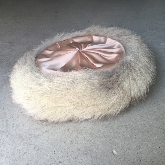 Gene Doris, New York | Accessories | Vintage Fur And Pink Satin Hat ...
